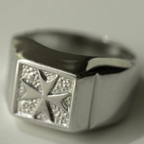 Maltese Cross ring Sterling Silver square. Made in Malta.