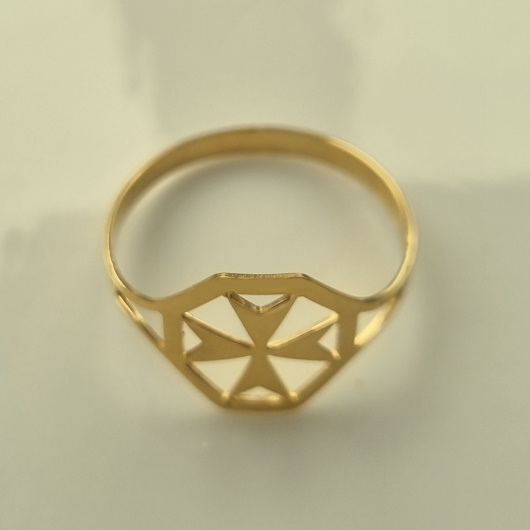 9ct Gold Maltese Cross ring hexagonal. Made in Malta.
